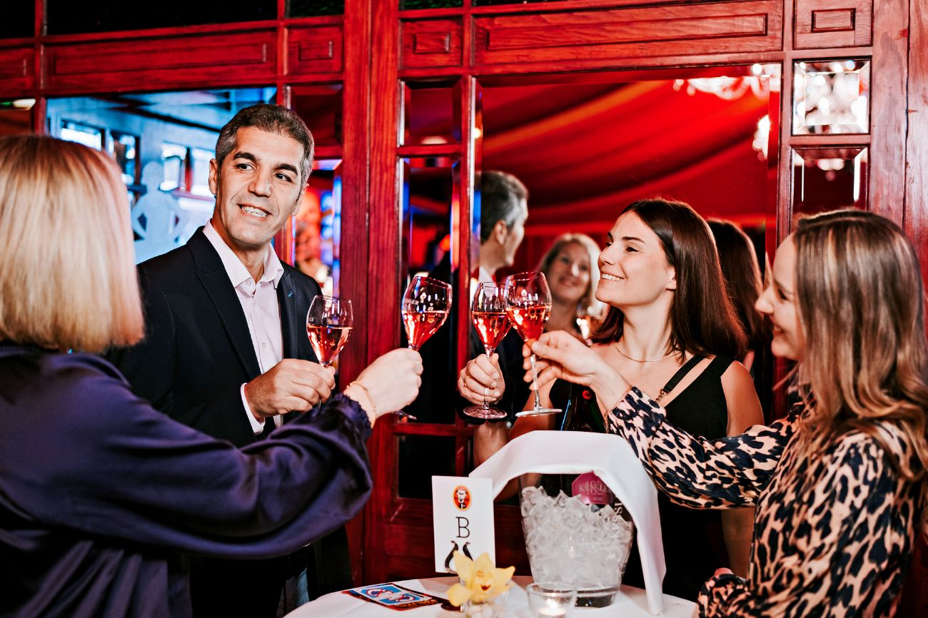 PALAZZO Berlin - Die Dinner Show im Spiegelpalast